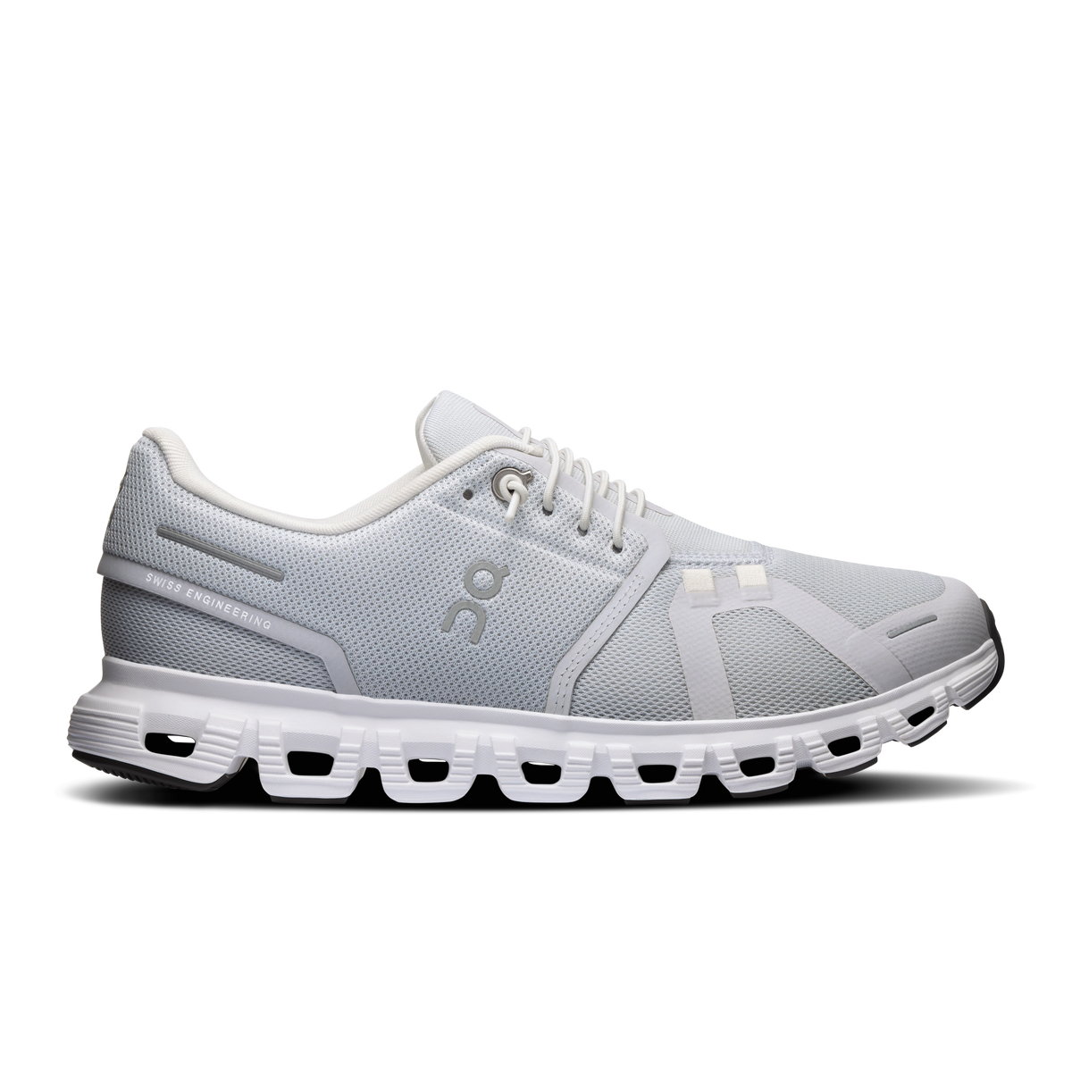 On Cloud Women's Cloud 6 Running Shoes- Glacier/ White – Sole To Soul Footwear Inc.