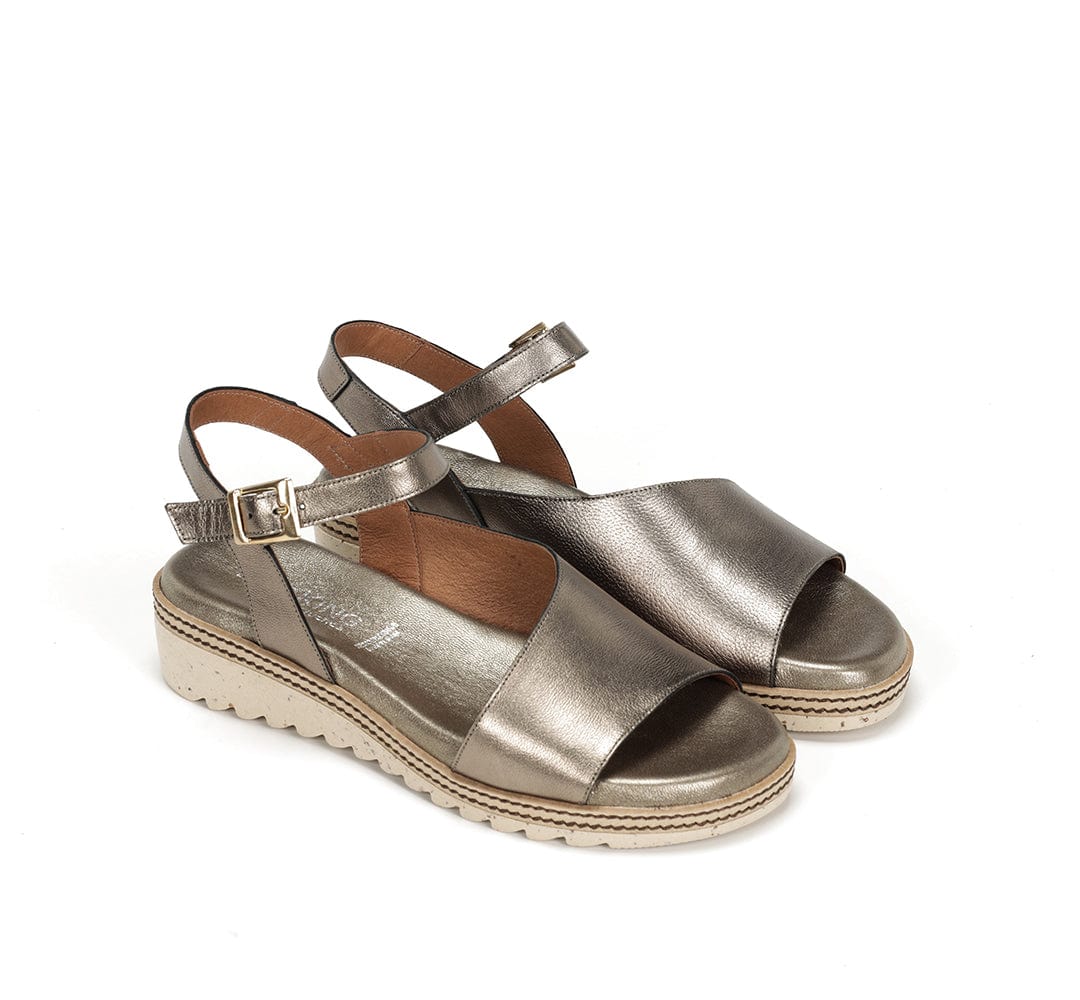 Dorking Women's Espe Sandals- Cosmos Iron – Sole To Soul Footwear Inc.