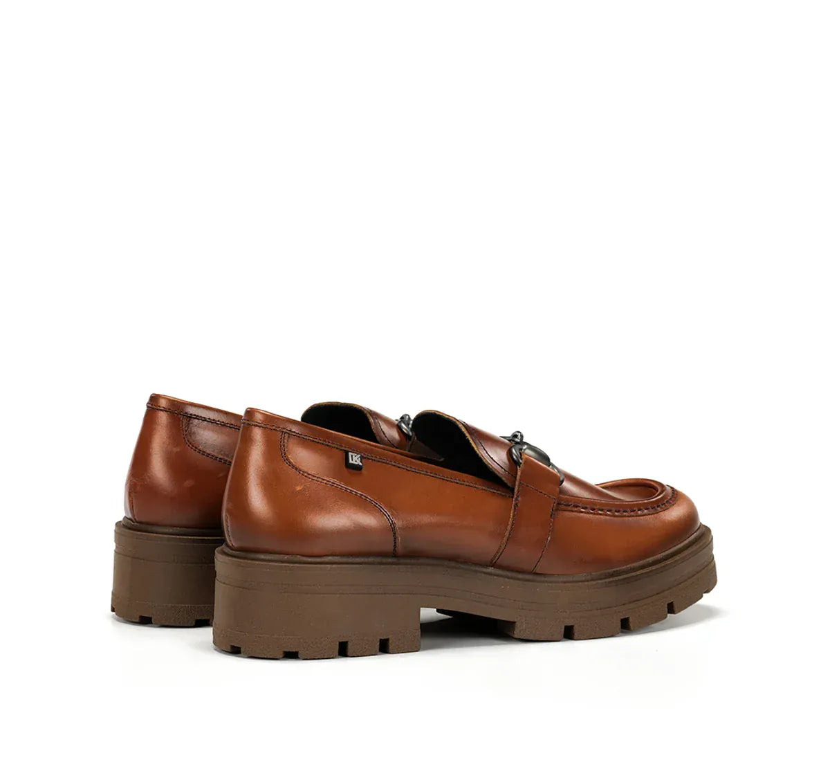 Dorking Women's Norte Loafers- Castagno – Sole To Soul Footwear Inc.