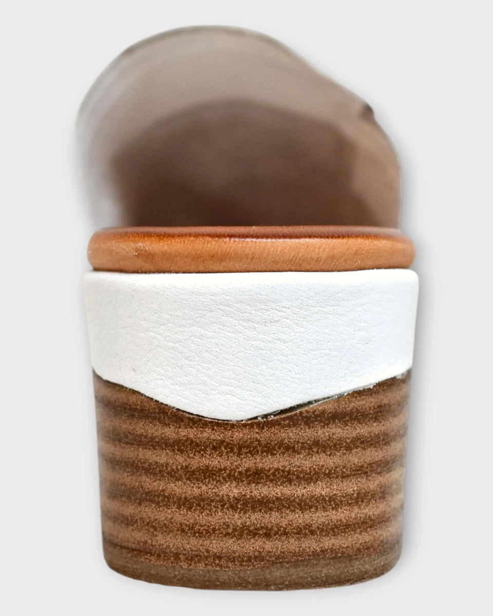 Everly Women's Gia 07 Mule Heels- White – Sole To Soul Footwear Inc.