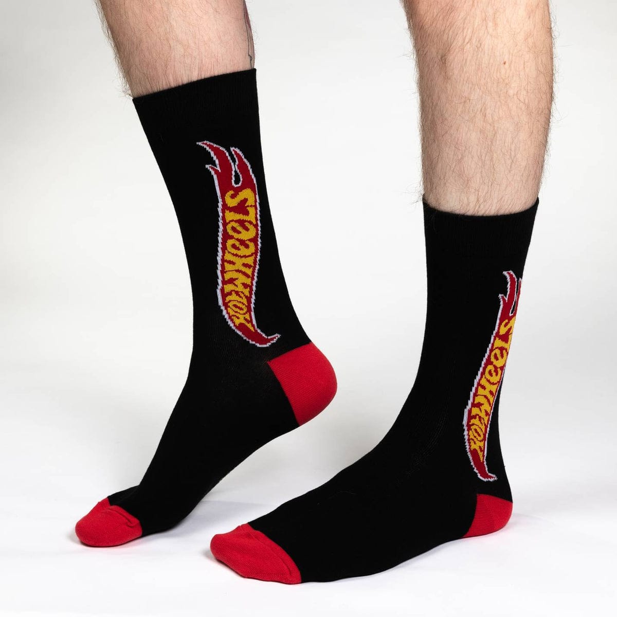 Good Luck Sock Men's Socks- Hot Wheels Logo – Sole To Soul Footwear Inc.