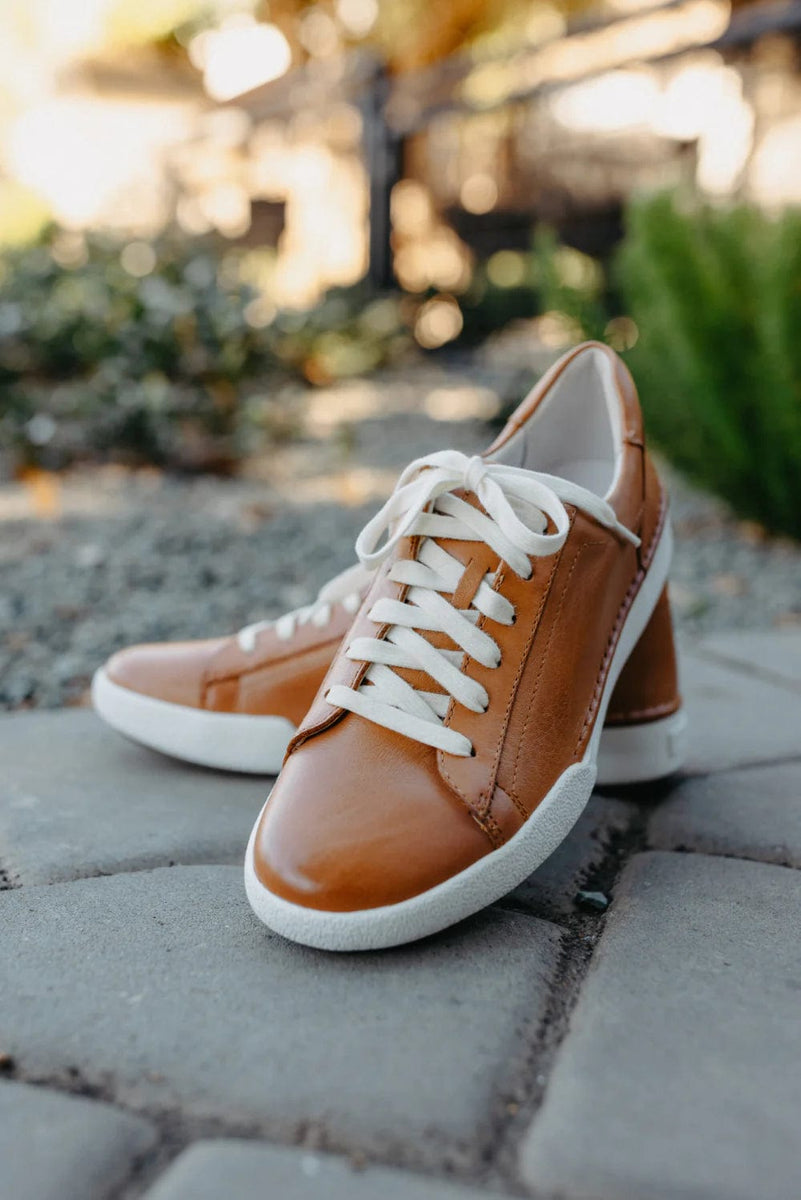 Josef Seibel Women's Claire 01 Sneakers- Camel – Sole To Soul Footwear Inc.