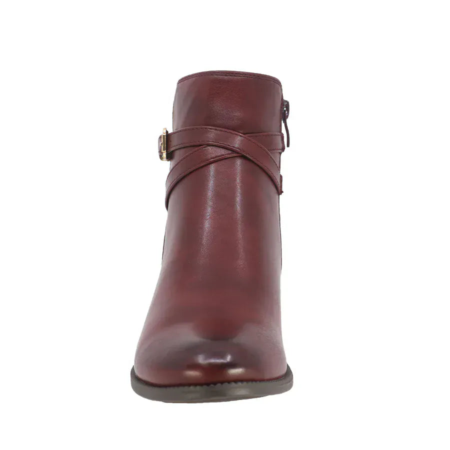 Lady Comfort Women's Becka 02 Low Boots- Bordo – Sole To Soul Footwear Inc.