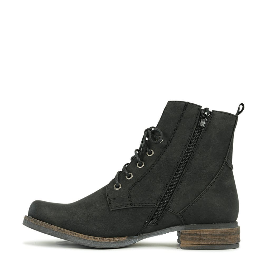 Los Cabos Women's Carlito Lace Up Boots- Black – Sole To Soul Footwear Inc.